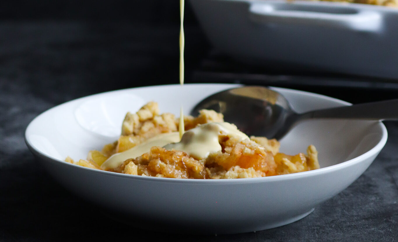 How to Make the BEST Apple Crumble & Custard (Avoid These Mistakes ...