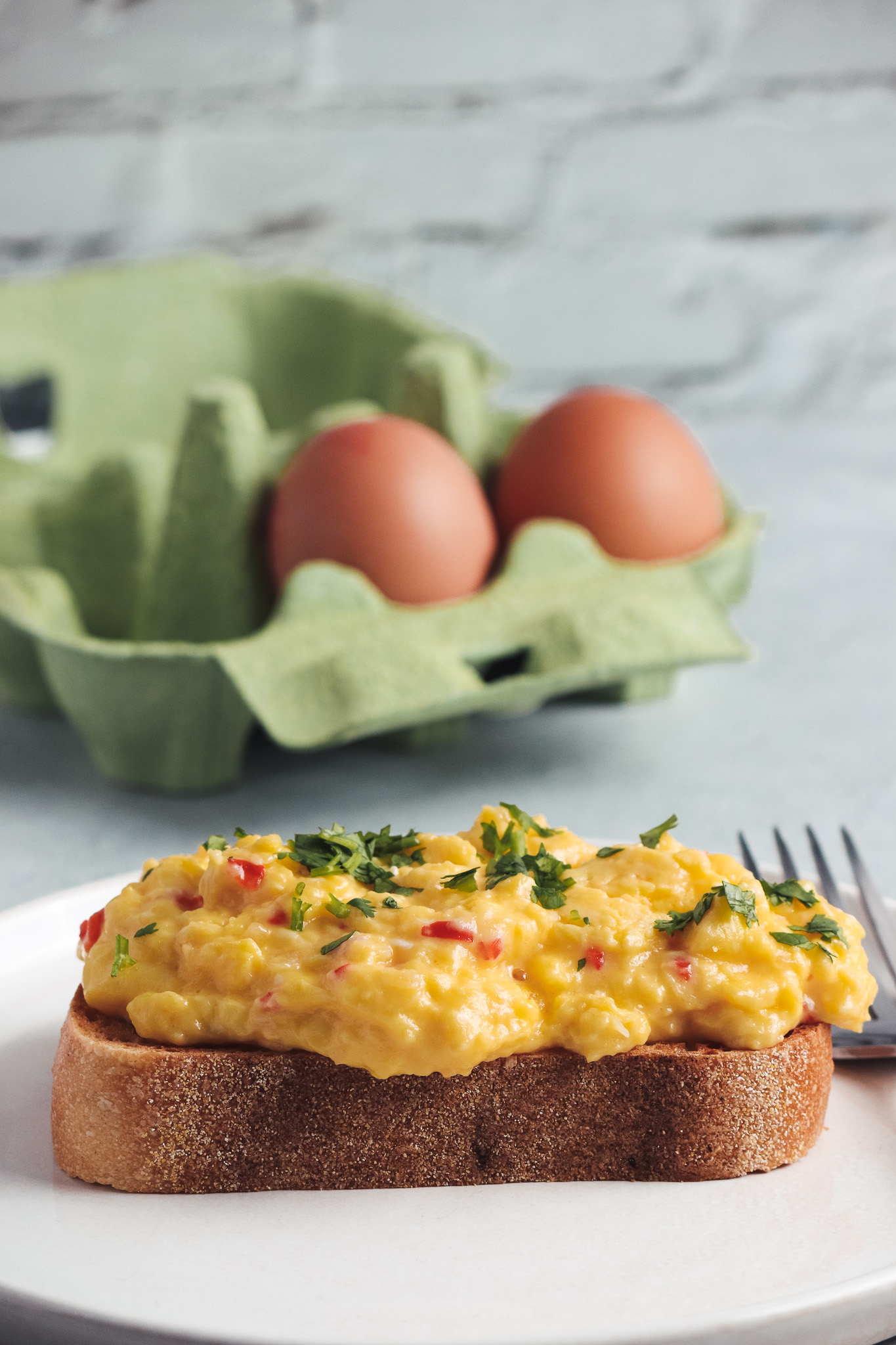 Ultimate Guide - How To Cook Eggs - Scoffs & Feasts